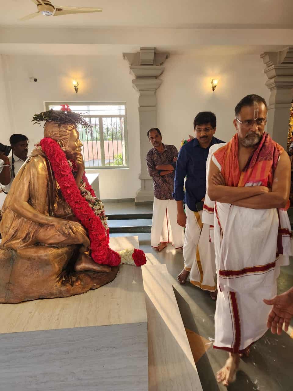 Sri Swamiji at Janmasthan of Sri Seshadri Swamigal - Namadwaar