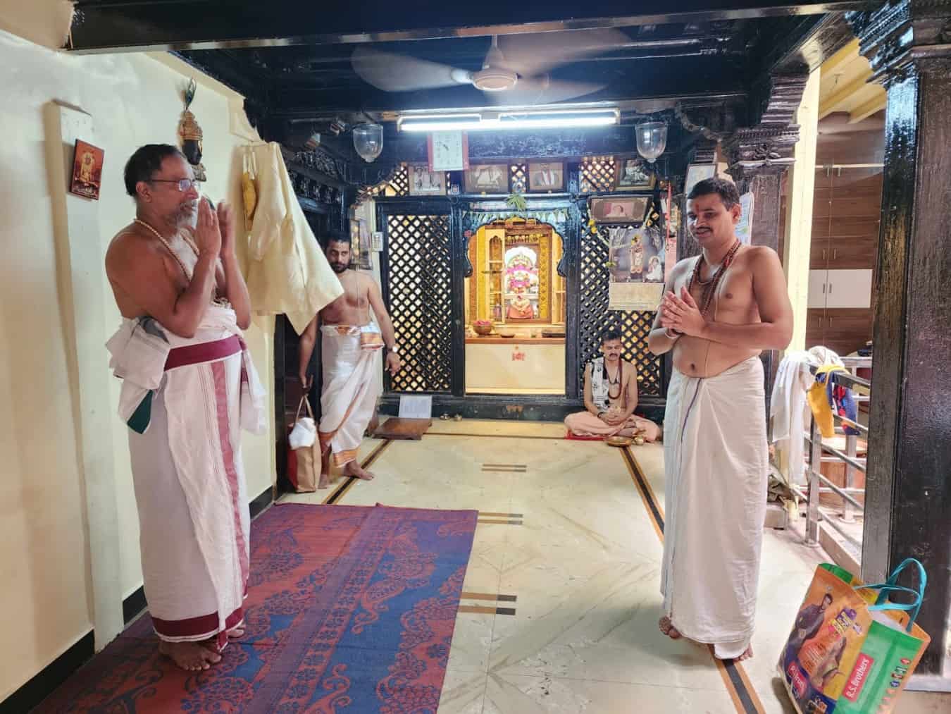 Sri Swamiji at Pandharpur during the auspicious Panguni Uthram - Namadwaar