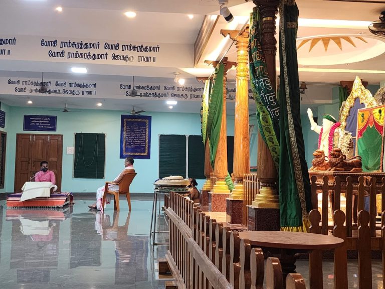 Sri Swamiji at Abhayam Bhajanashram - Namadwaar